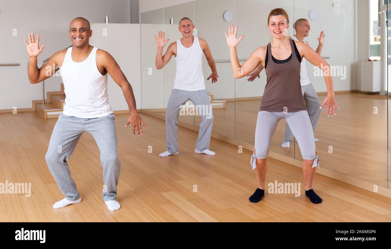 Man dancing at group lesson in studio Stock Photo - Alamy