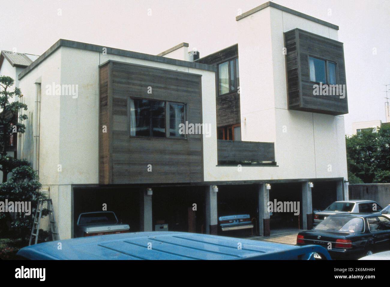 Fukuoka - Chancery Office Building - 1992, United States photographs ...