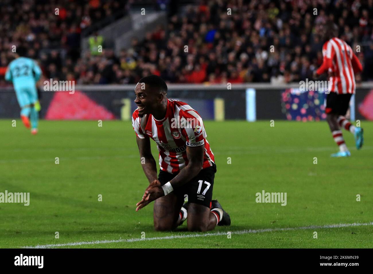 Ivan Toney #17 of Brentford shows anguish during the Premier League ...