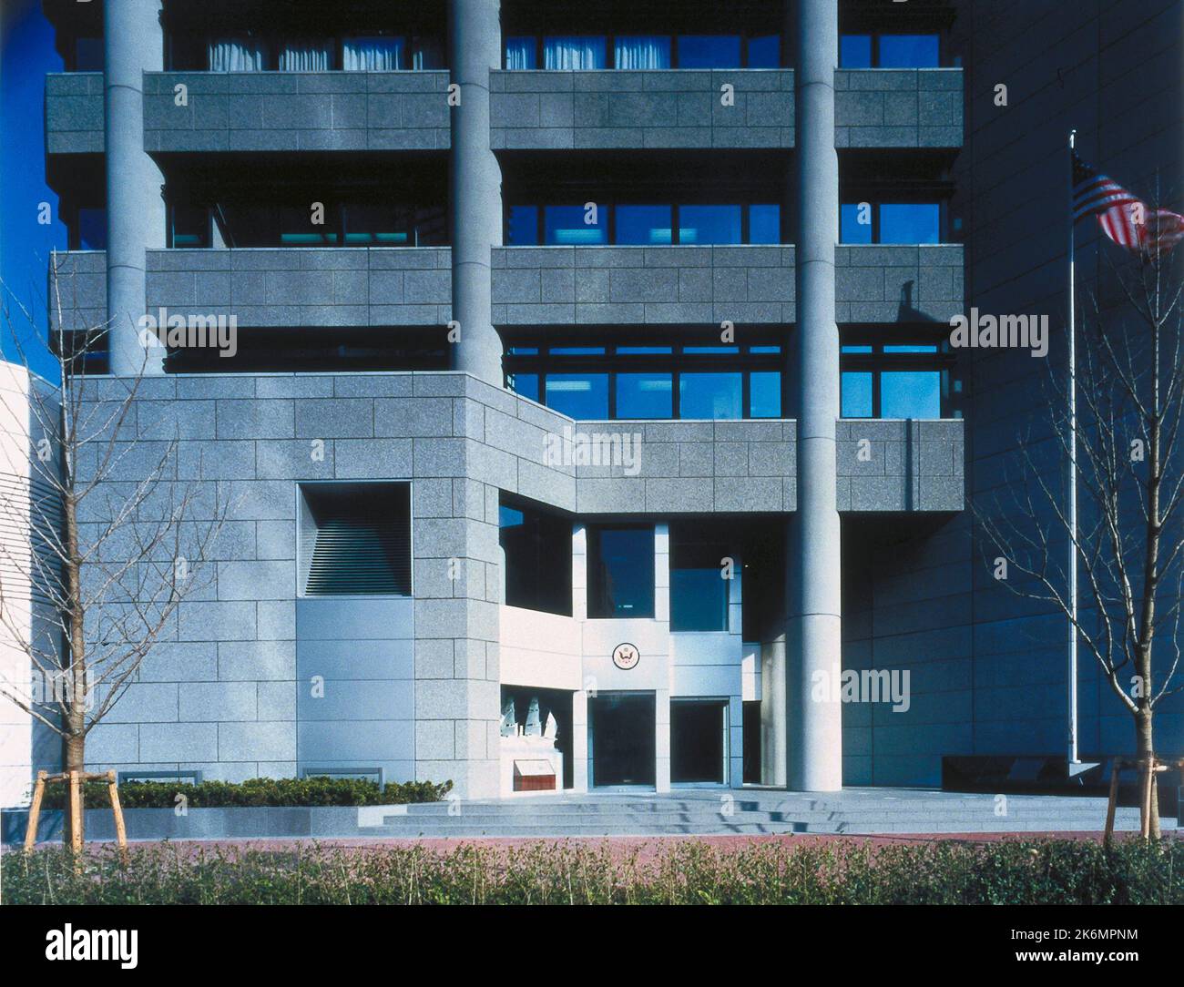Osaka - Consulate Office Building - 1987, United States photographs ...