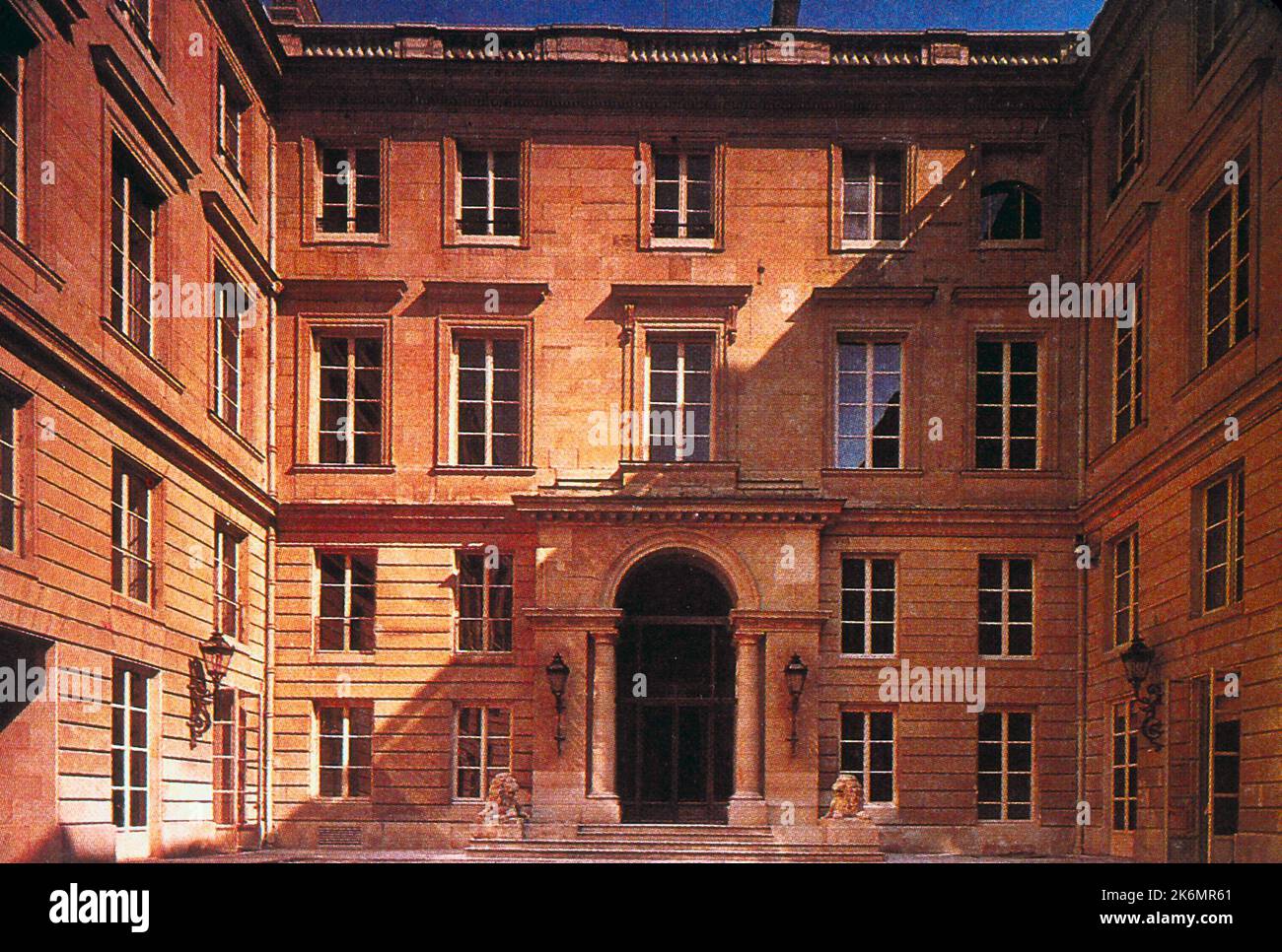 Paris - Annex Office Building - 1984, United States photographs Related ...