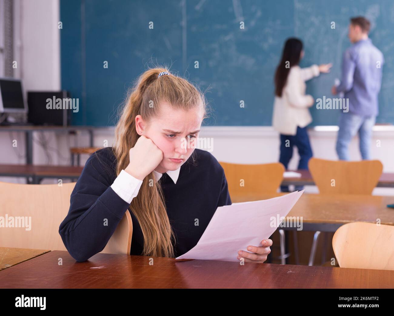 Frustrated student exam classroom hi-res stock photography and images ...