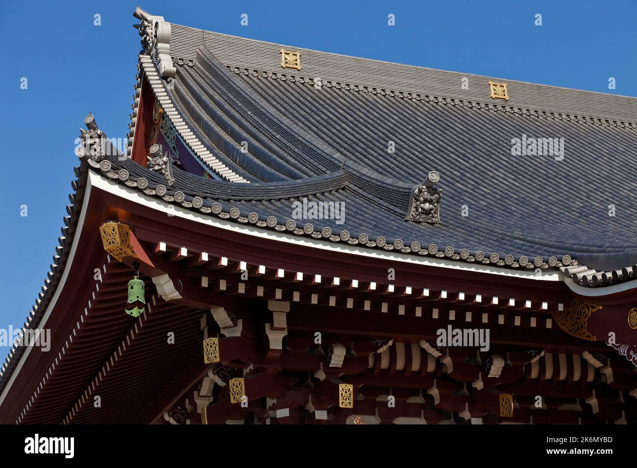 Roof angles Ikegami Honmonji Temple Tokyo Japan Stock Photo - Alamy