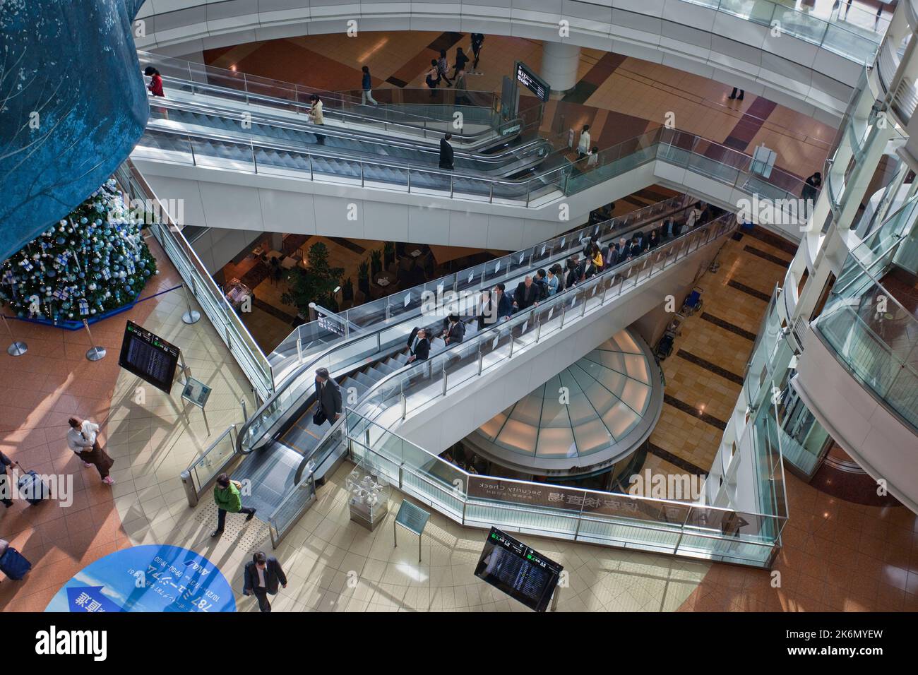 Rotunda and escalators in terminal Haneda Airport Tokyo Japan Stock ...