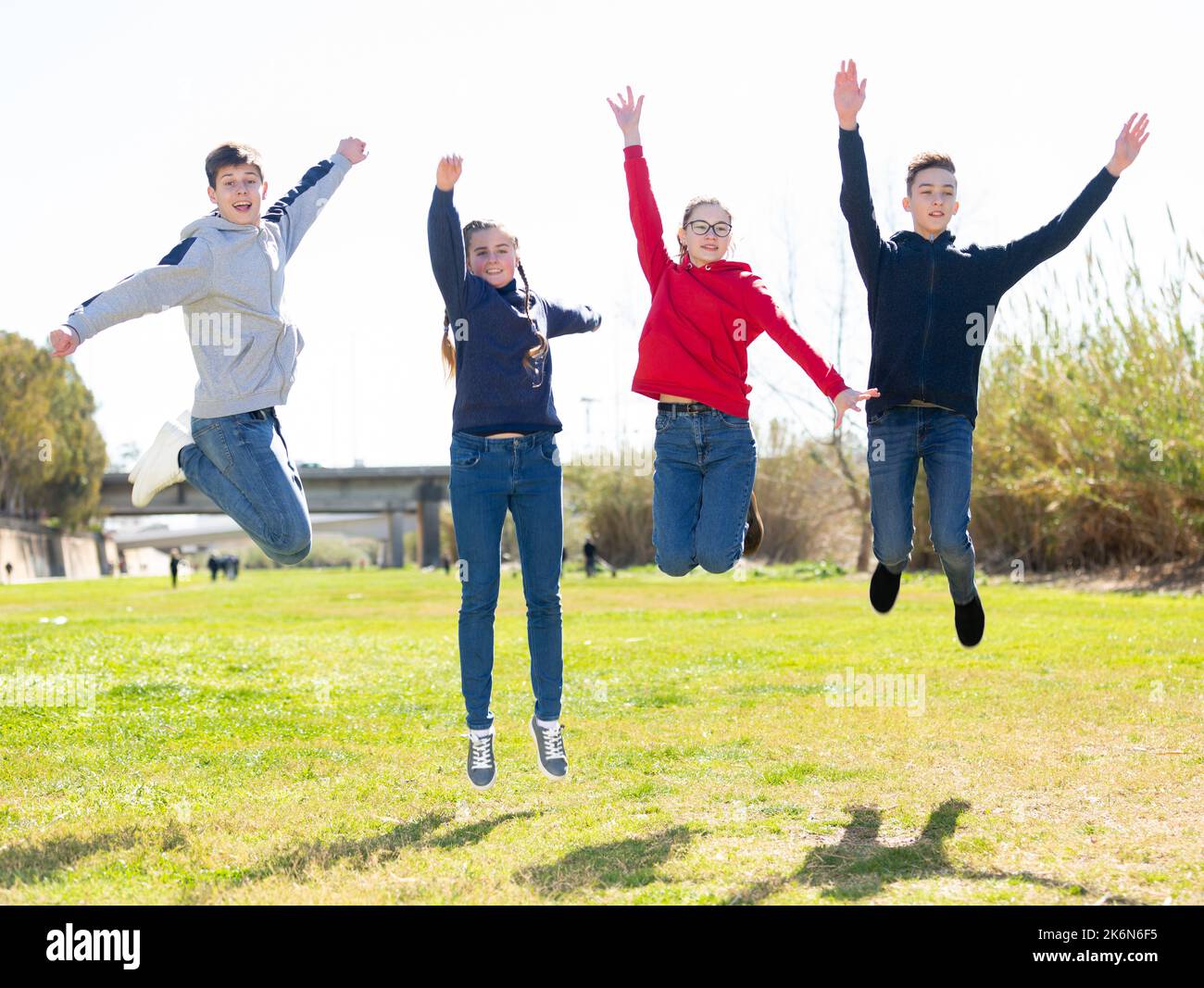 Teenages jumping hi-res stock photography and images - Alamy