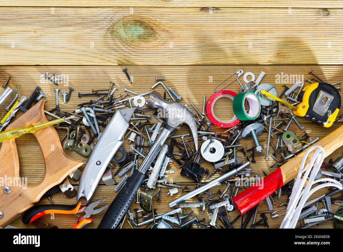 Various handle tools repairing hi-res stock photography and images - Alamy