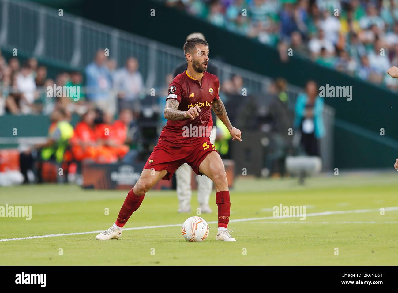 Sevilla, Spain. 13th Oct, 2022. Leonardo Spinazzol (Roma) Football ...