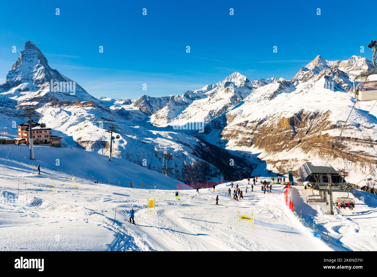 Ski resort in Zermatt with view of Matterhorn Stock Photo - Alamy
