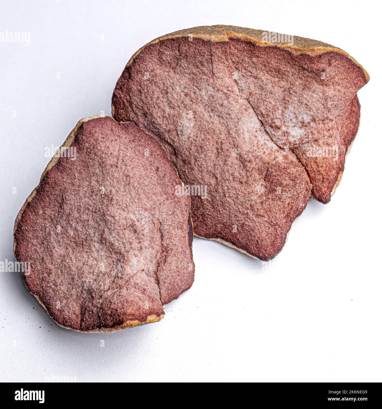 Broken rock of white quartz sandstone with iron oxide Stock Photo - Alamy