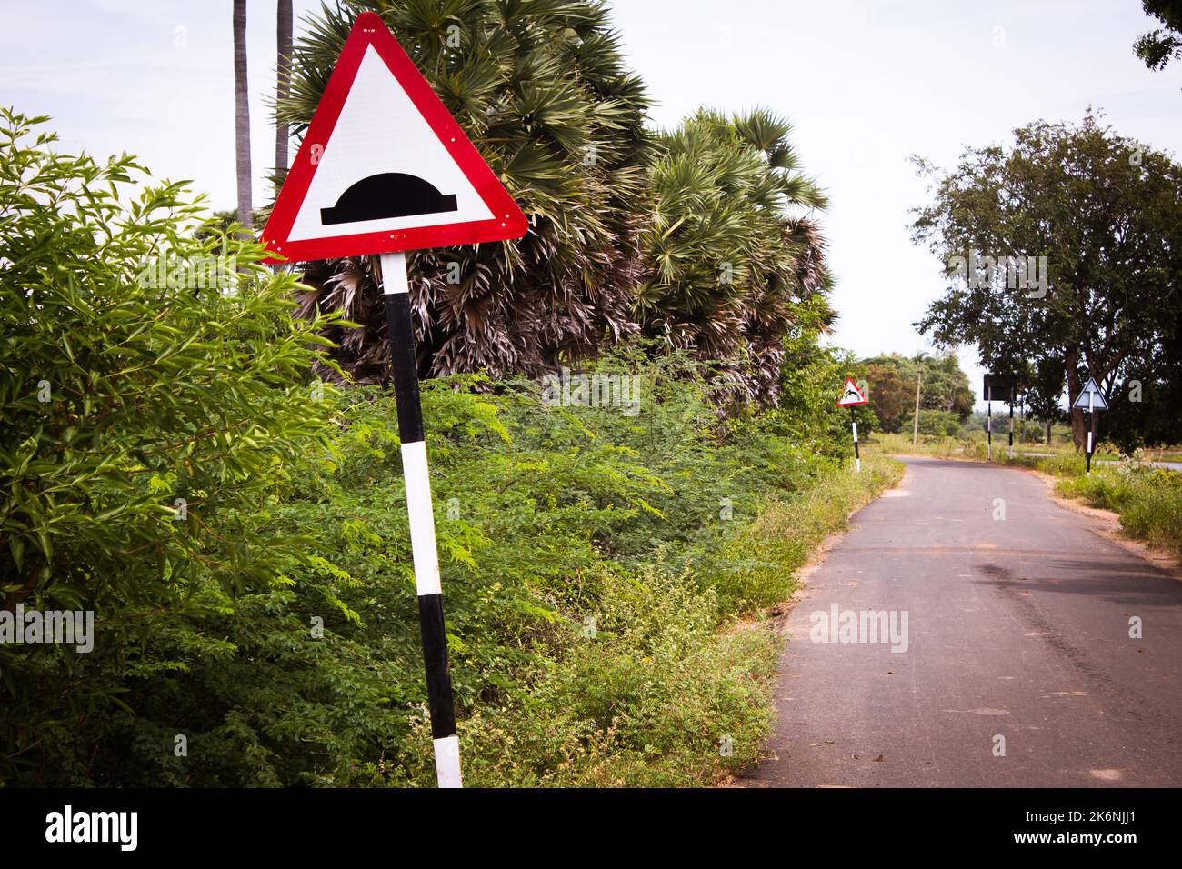Indian road cautionary sign indicating speed breaker ahead. Sign ...