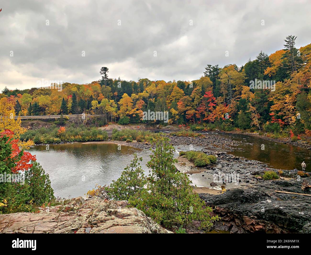 Mesmerizing colors of Autumn/Fall colors/foliage at the Batchawana Bay ...