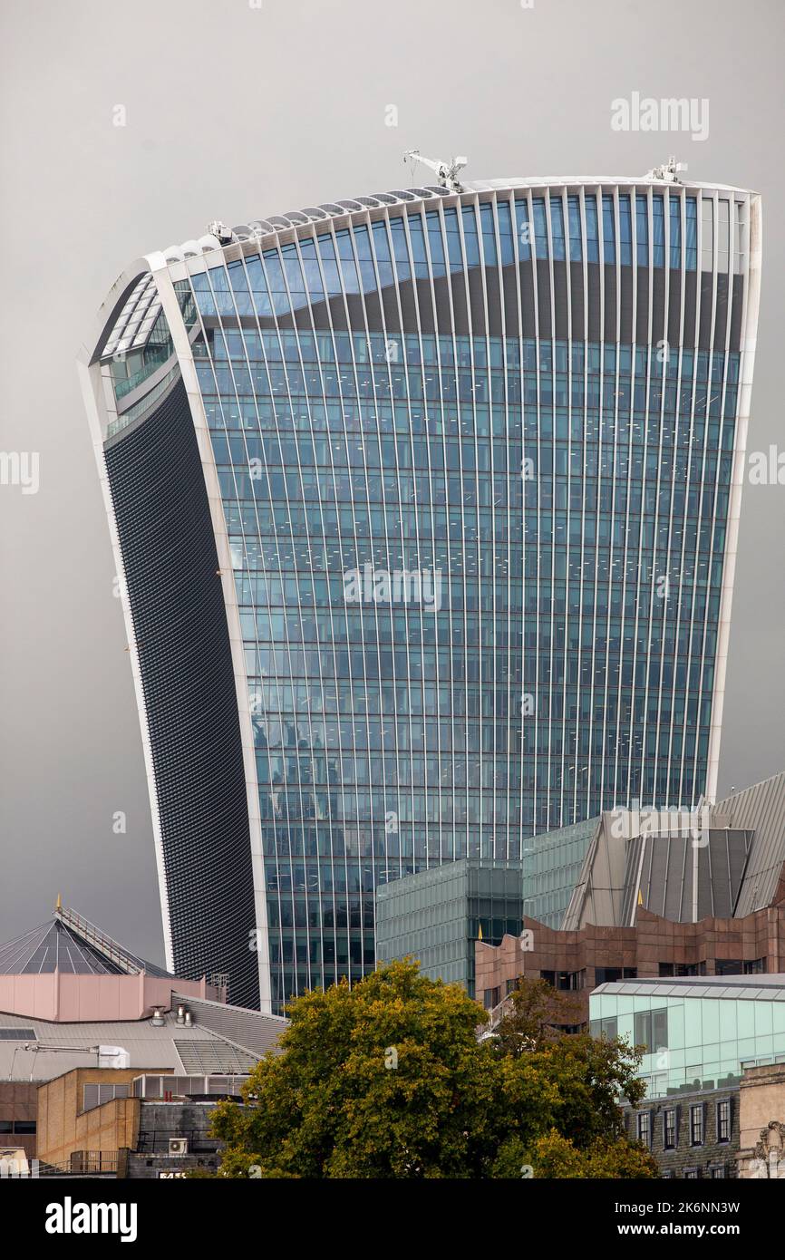 20 Fenchurch Street is a commercial skyscraper in London that takes its ...