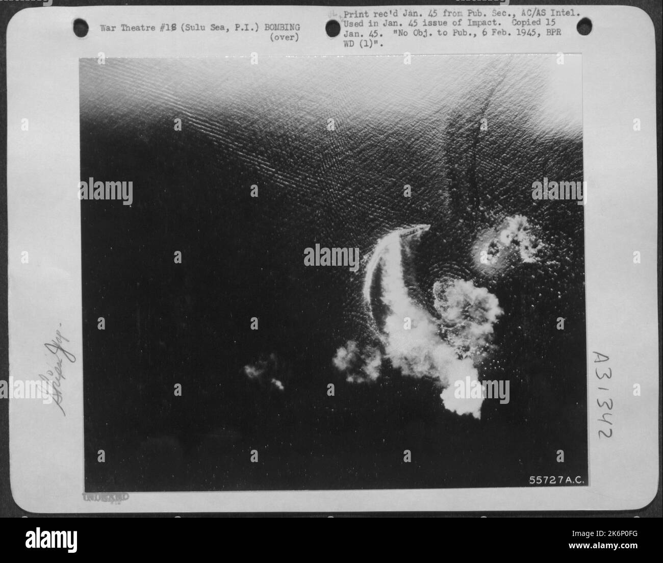 Kuma class cruiser taking evasive action while being attacked by ...