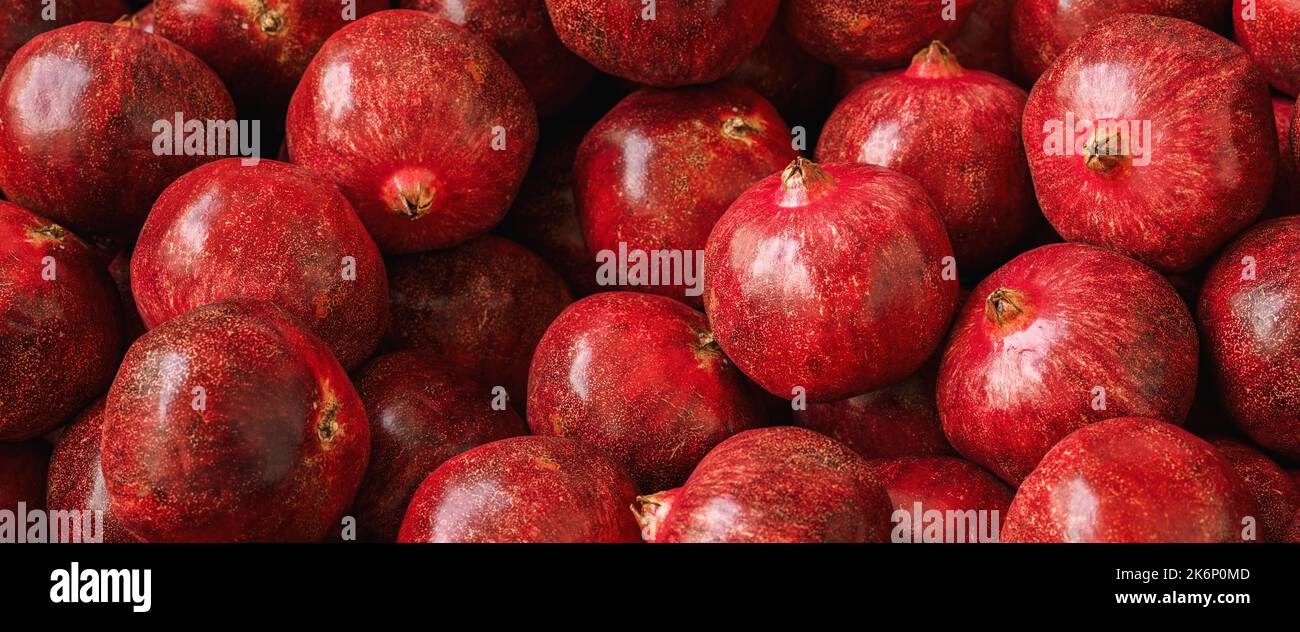 Garnet fruit hi-res stock photography and images - Alamy