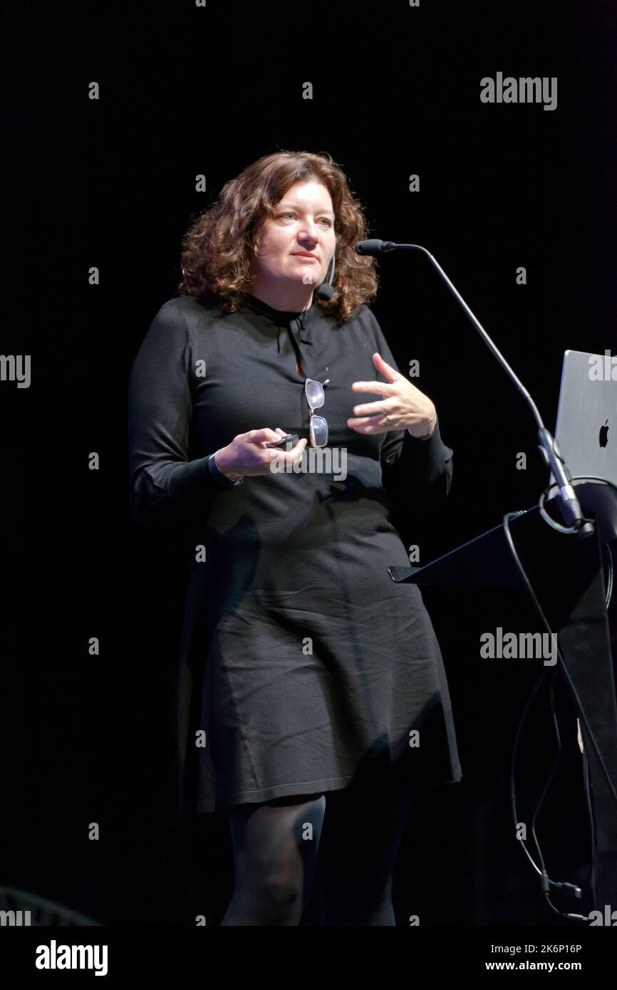 Turi king hi-res stock photography and images - Alamy