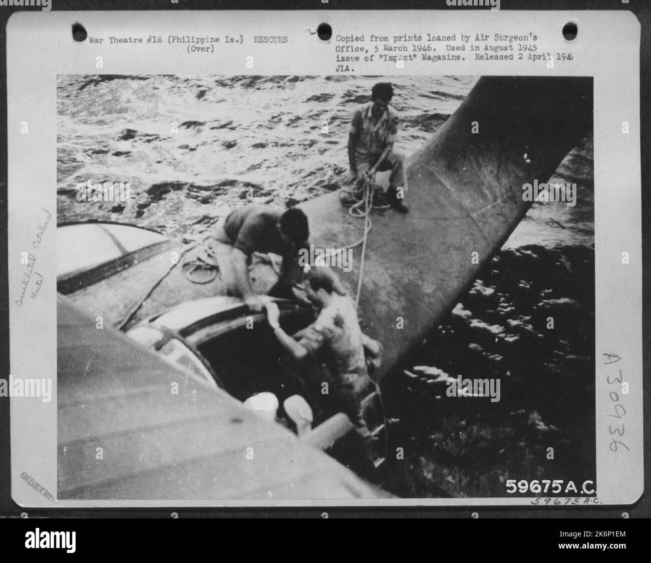 Throwing shells Black and White Stock Photos & Images - Alamy