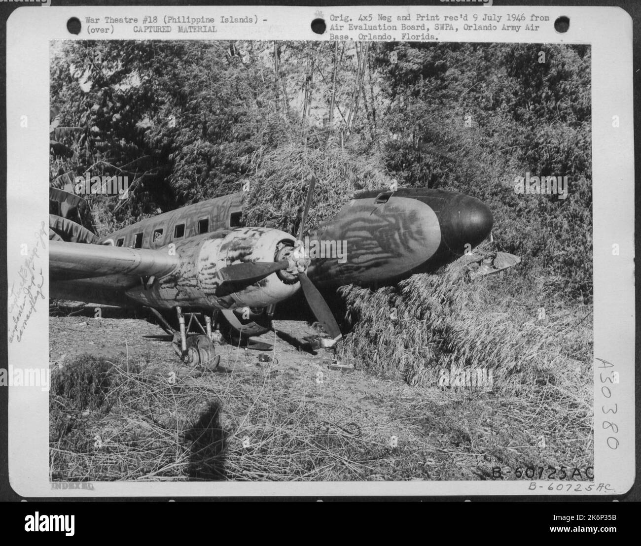 Japanese military transport plane Black and White Stock Photos & Images ...