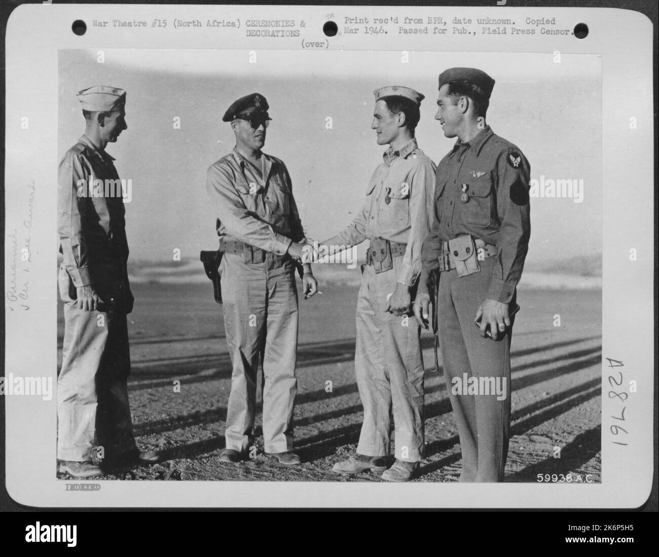 Hunter duncan hi-res stock photography and images - Alamy