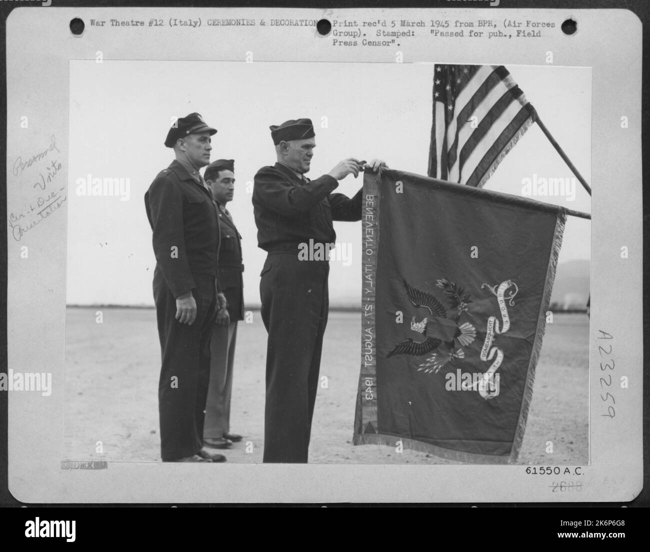 310th bombardment group hi-res stock photography and images - Alamy