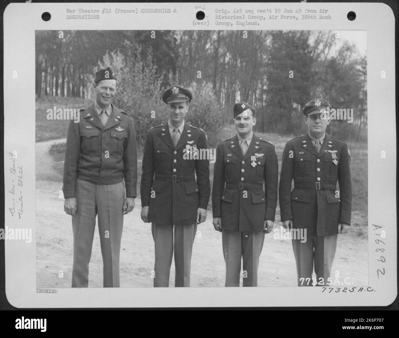 Members Of The 386Th Bomb Group Pose For The Photographer After ...