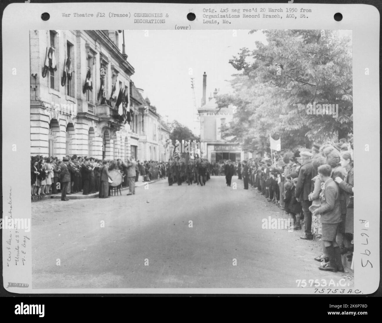 Members Of The 439Th Troop Carrier Group March With Other Allied Troops ...