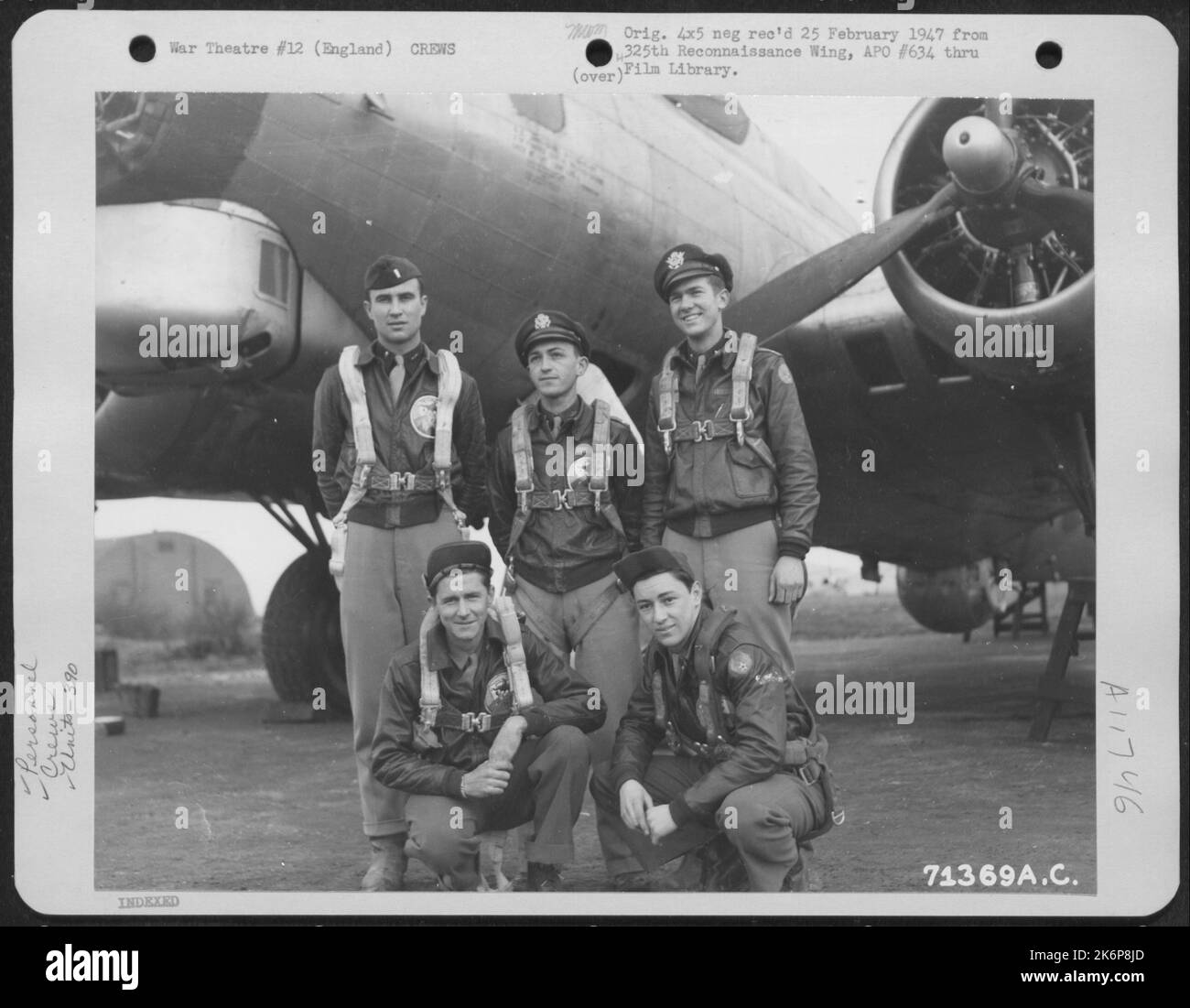 Lt. Hedricks And Crew Pose Beside A Boeing B-17 "Flying Fortress" Of ...