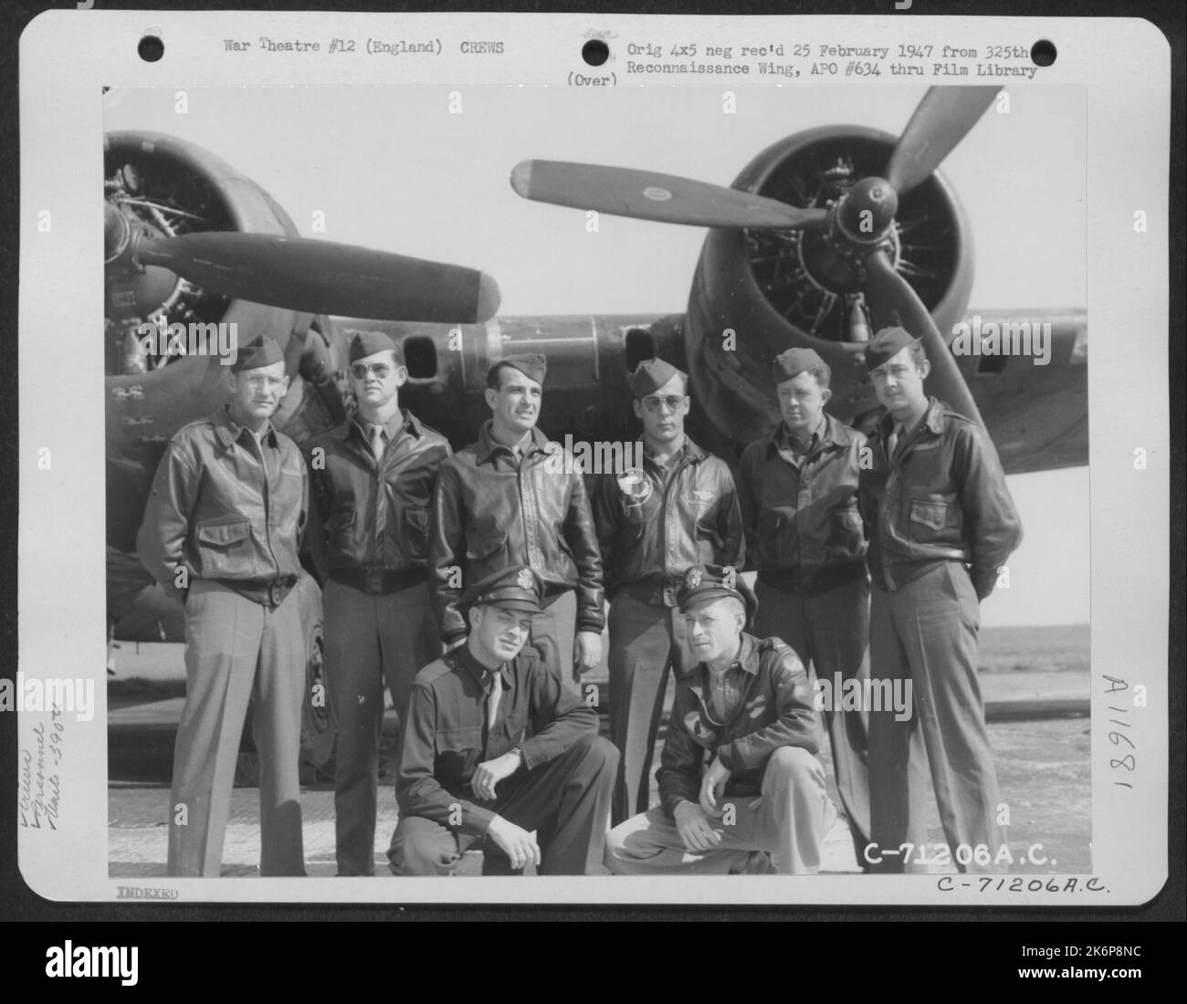 Lt. Nauman And Crew Of The Boeing B-17 "Flying Fortress" Of The 390Th ...