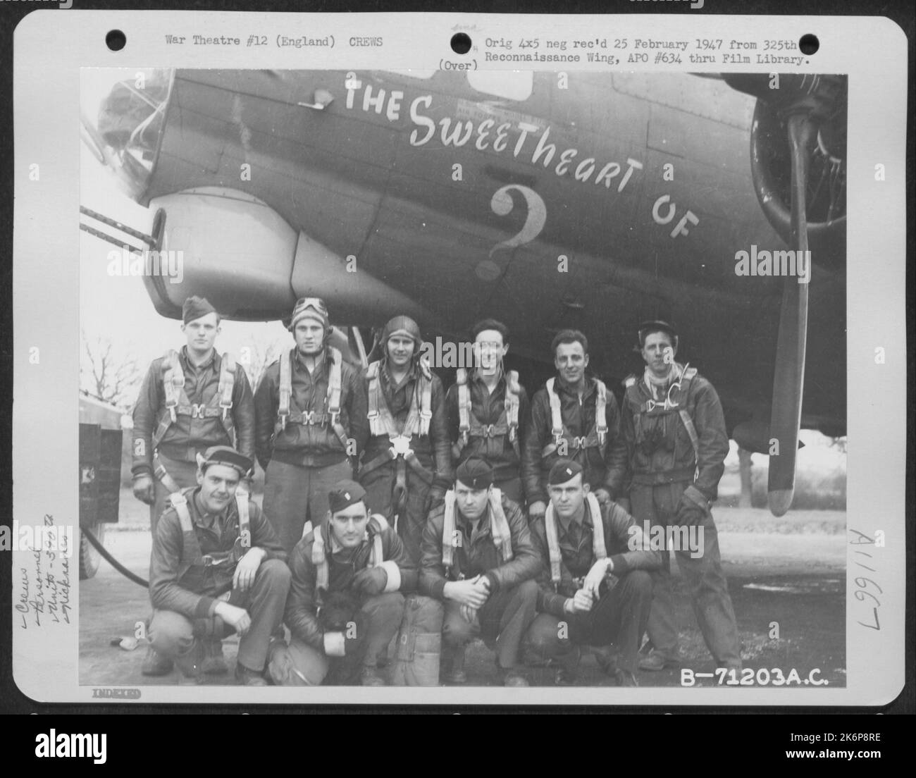 Lt. Settle And Crew Of The Boeing B-17 "The Sweetheart Of ?" Of The ...