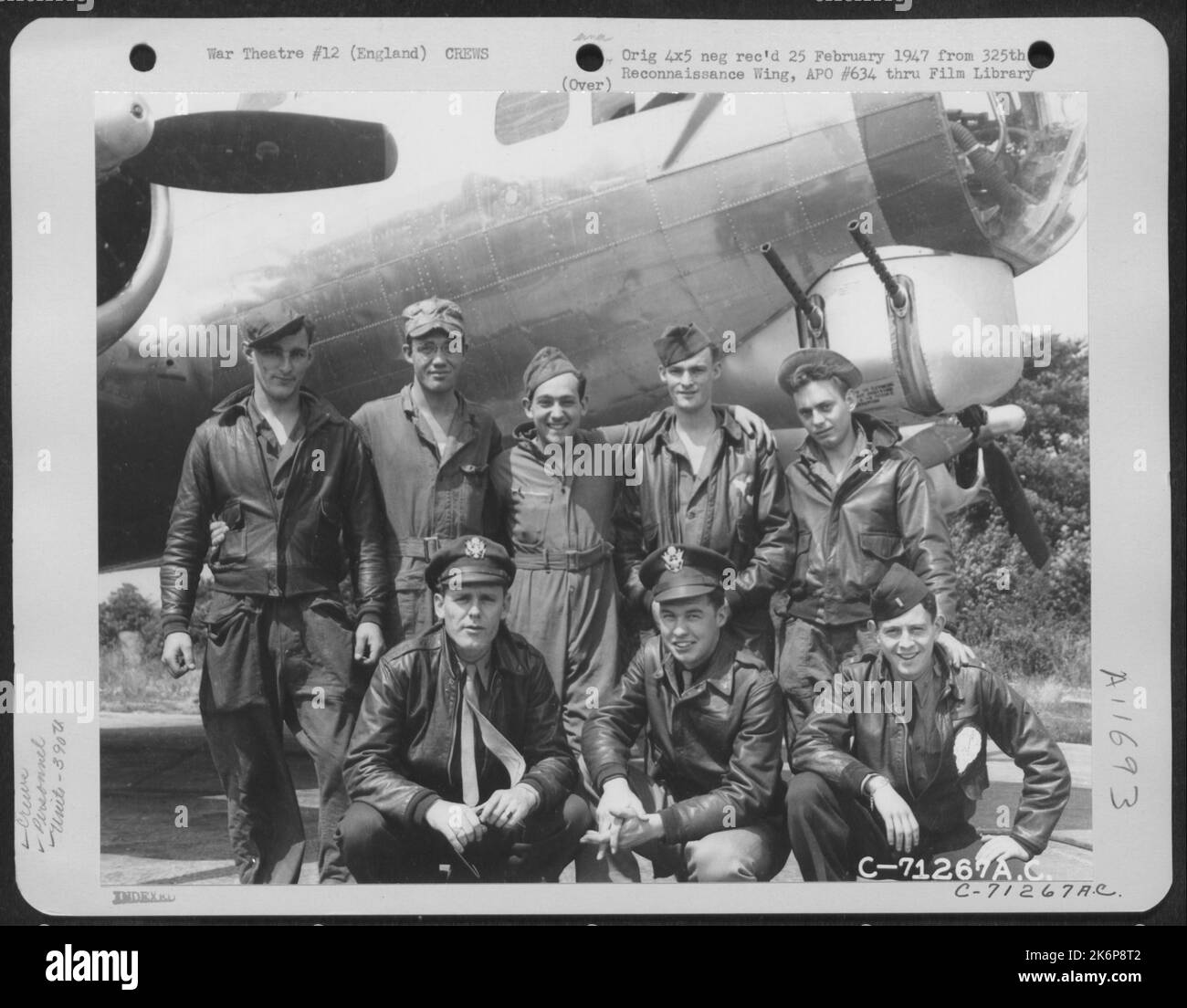 Lt. Mckee And Crew Of The Boeing B-17 "Flying Fortress" Of The 390Th ...
