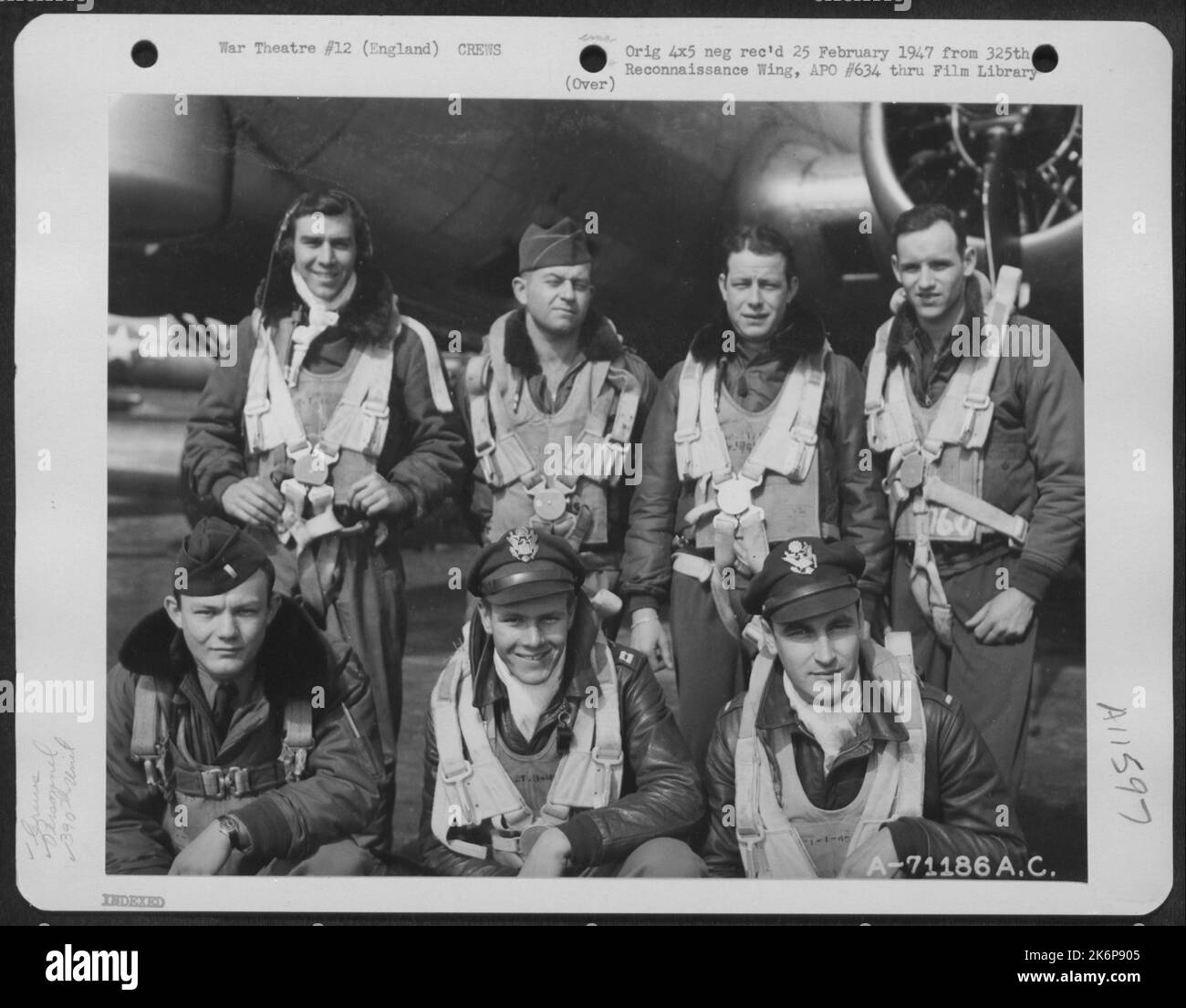 Capt. Briggs And Crew Of The Boeing B-17 "Flying Fortress" Of The 390Th ...