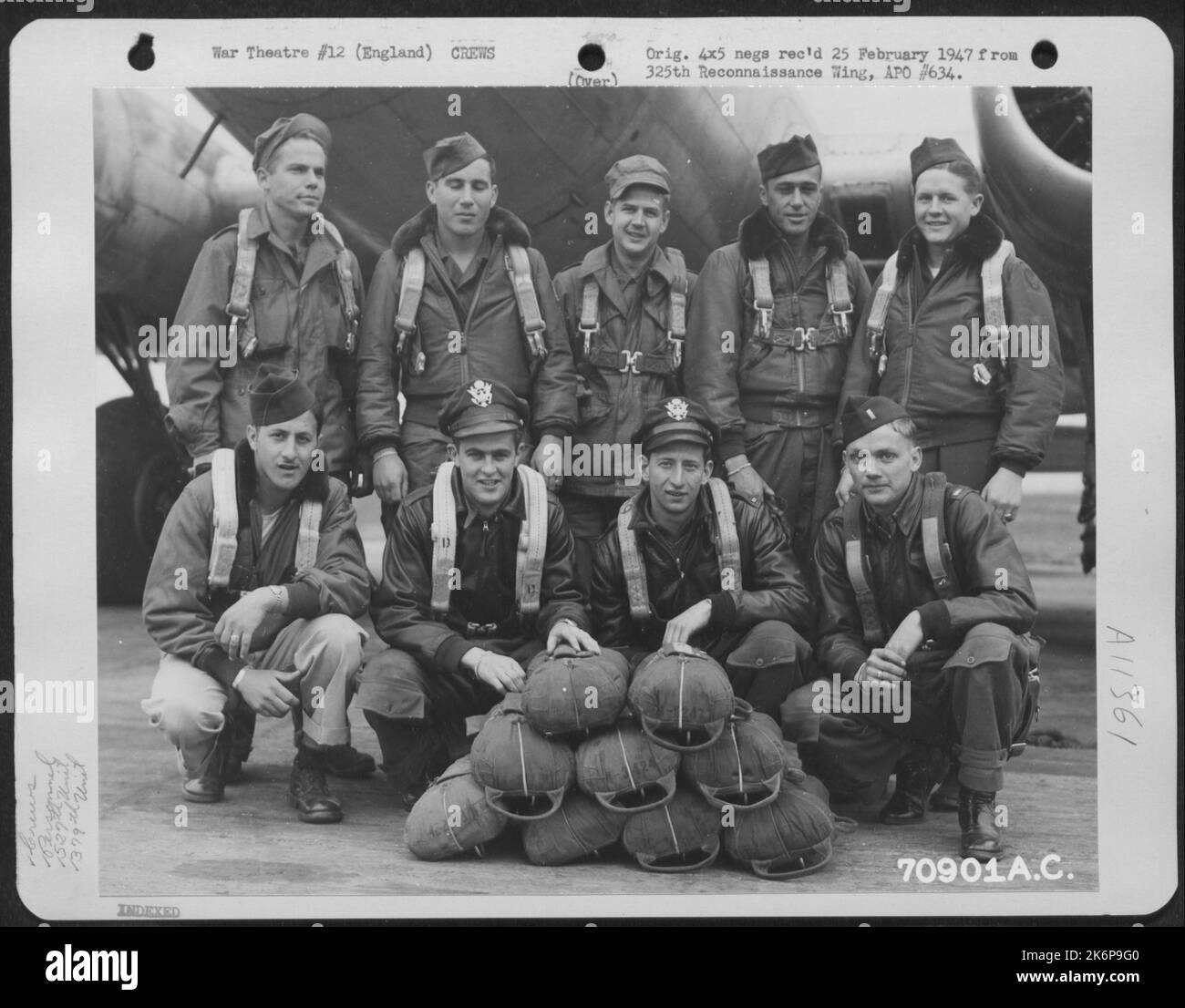 Lt. Miser And Crew Of The 527Th Bomb Squadron, 379Th Bomb Group Pose ...