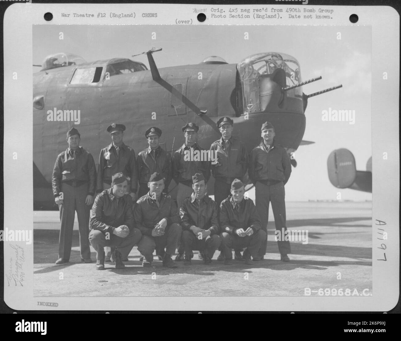 Baum pose hi-res stock photography and images - Alamy