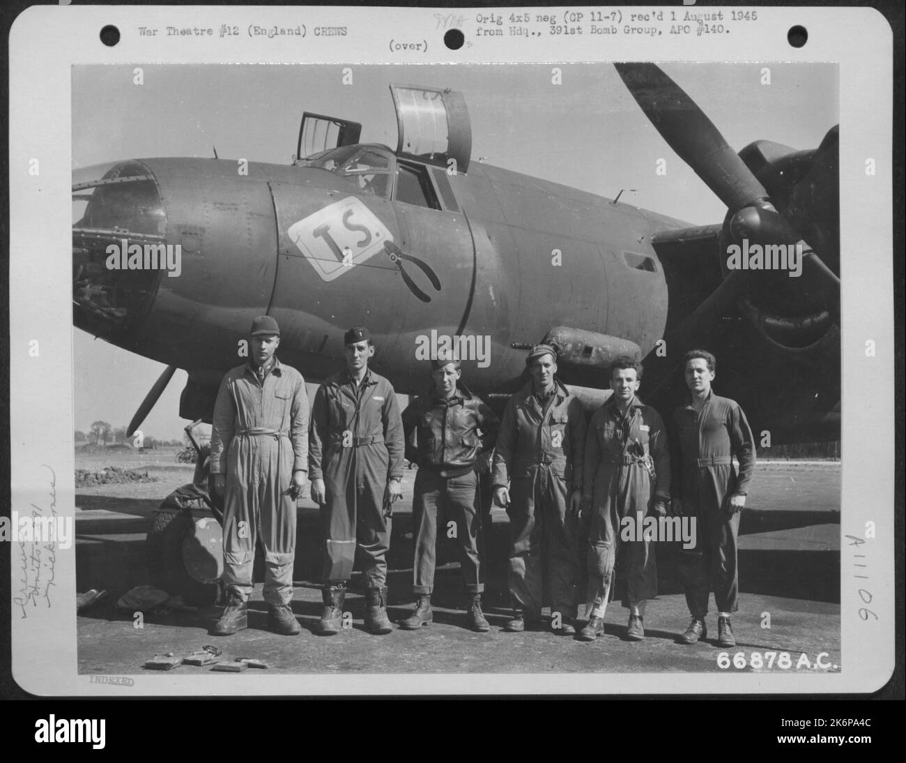Crew Of The 391St Bomb Group Pose In Front Of The Martin B-26 Marauder ...