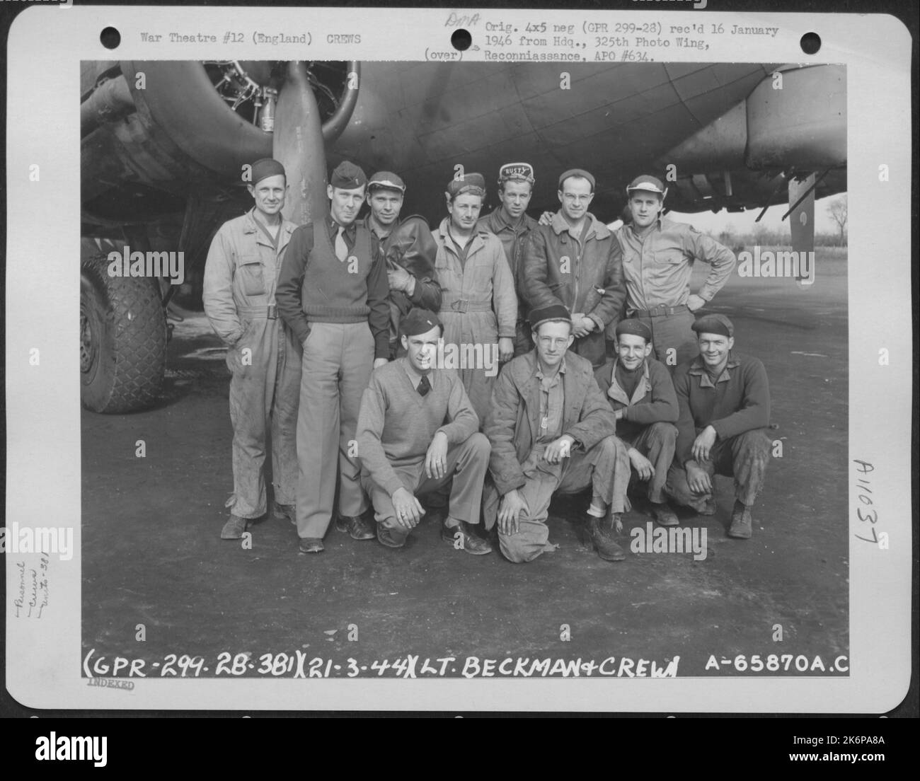 Lt. Beckman And Crew Of The 381St Bomb Group In Front Of A Boeing B-17 ...