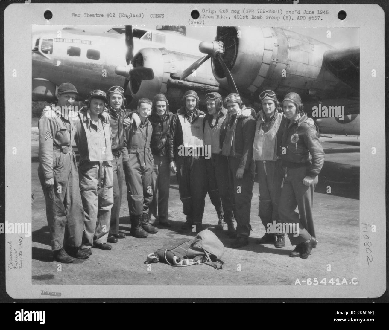 Lt. Bartley And Crew Of The 401St Bomb Group, Beside A Boeing B-17 ...
