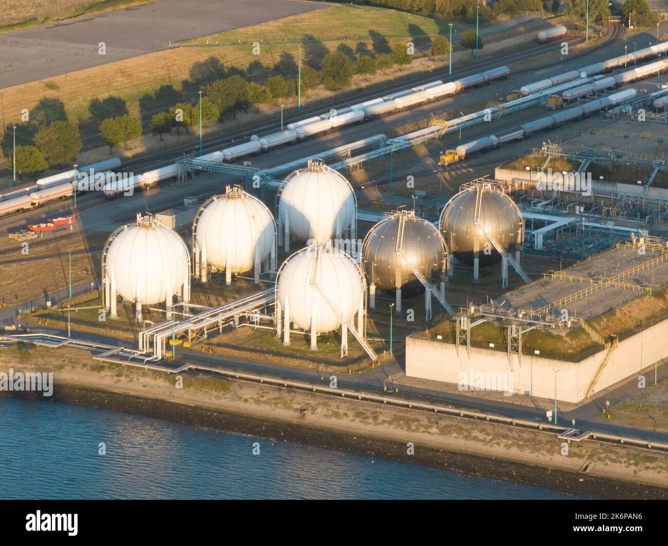 Ball sphere gas storage silo petroleum tank reserve container unit. In ...