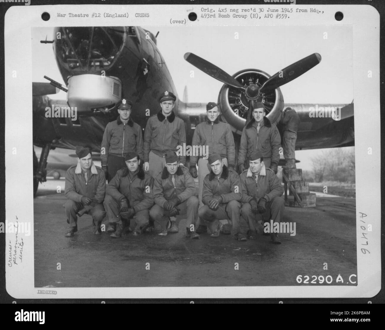 Lt. Wartz And Crew Of The 493Rd Bomb Group, 8Th Air Force, In Front Of ...