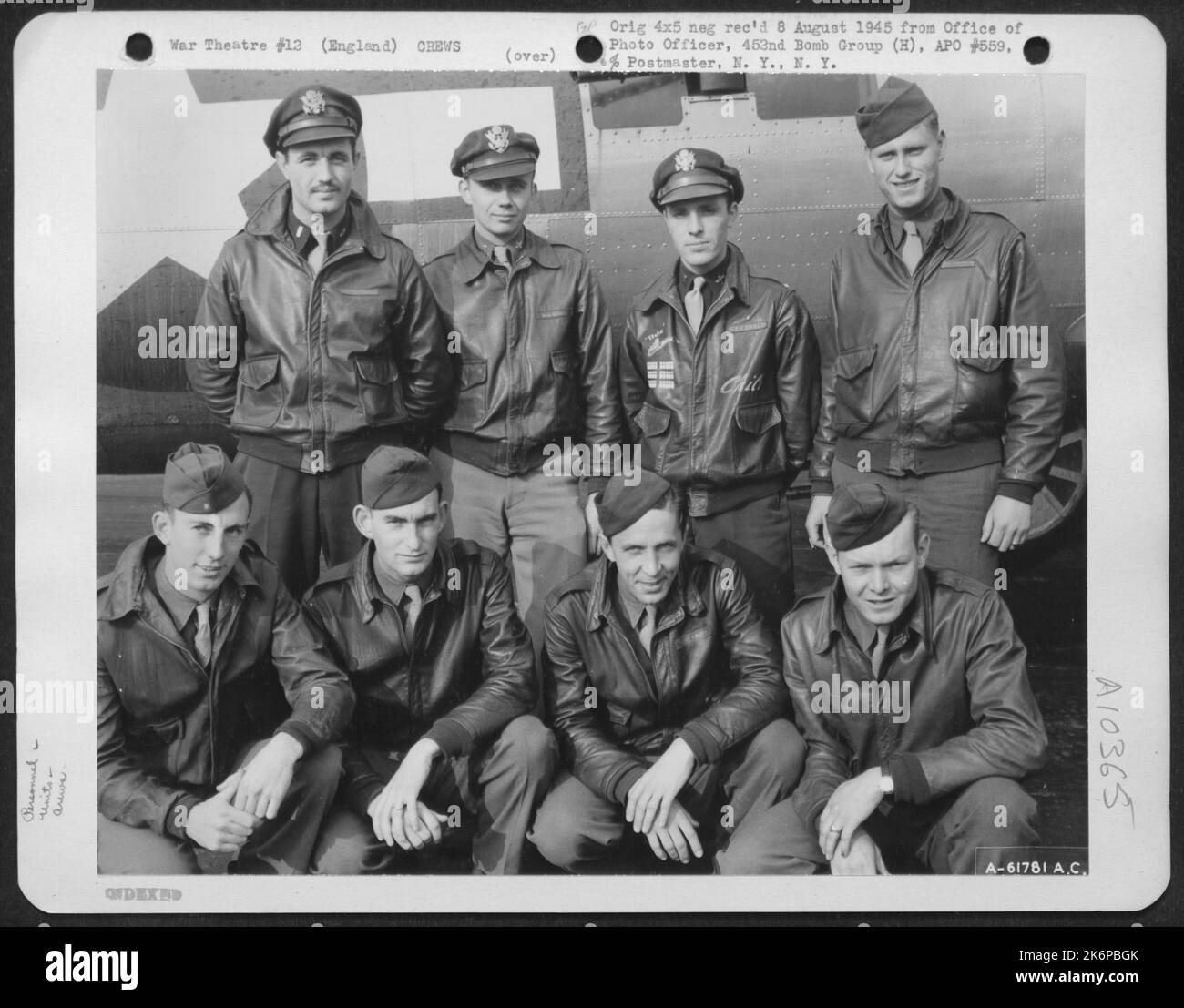 Lt. W.G. Bragg And Crew Of The 452Nd Bomb Gp Beside A Boeing B-17 ...