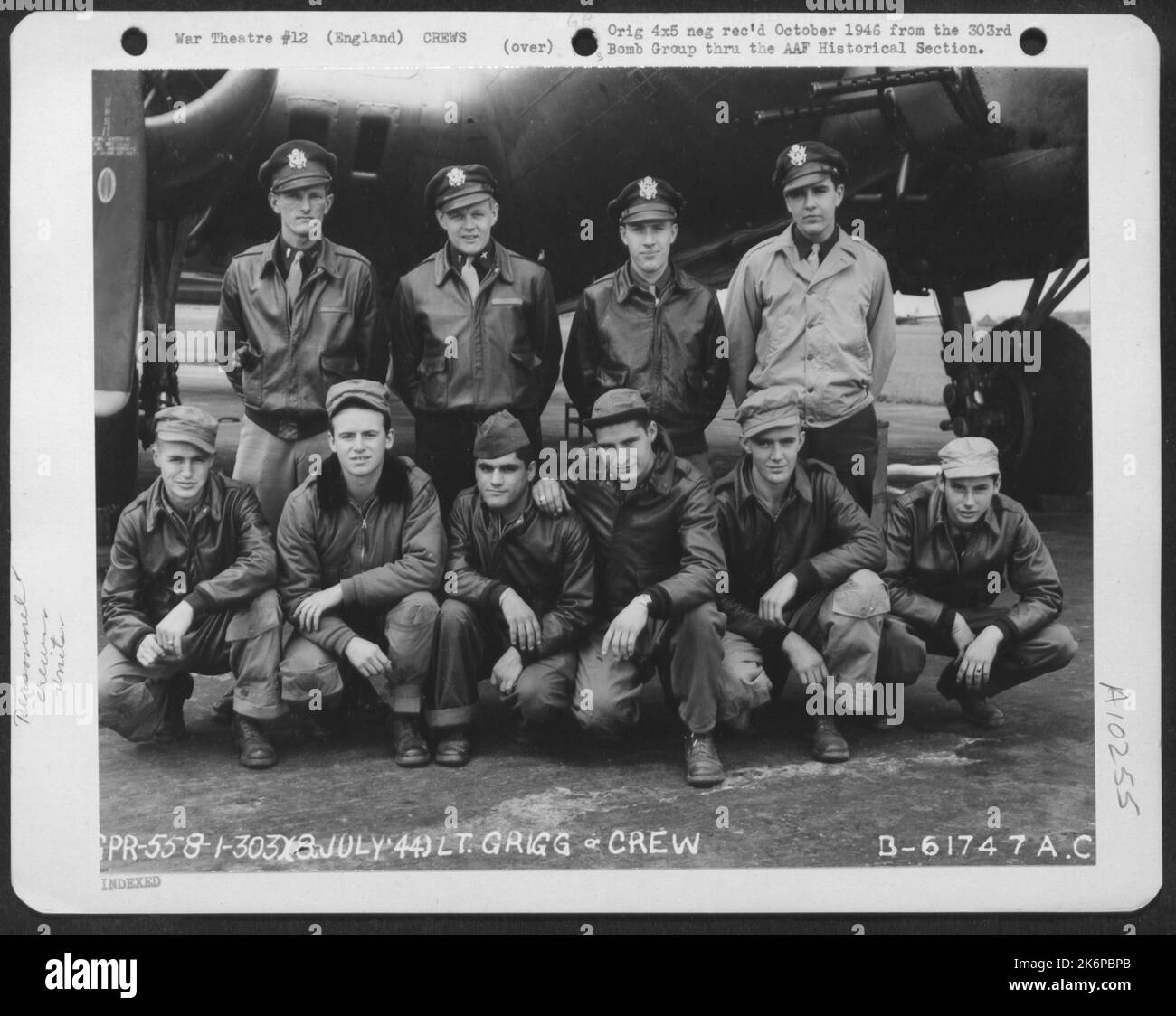 Lt. Griggs And Crew Of The 303Rd Bomb Group Beside A Boeing B-17 ...