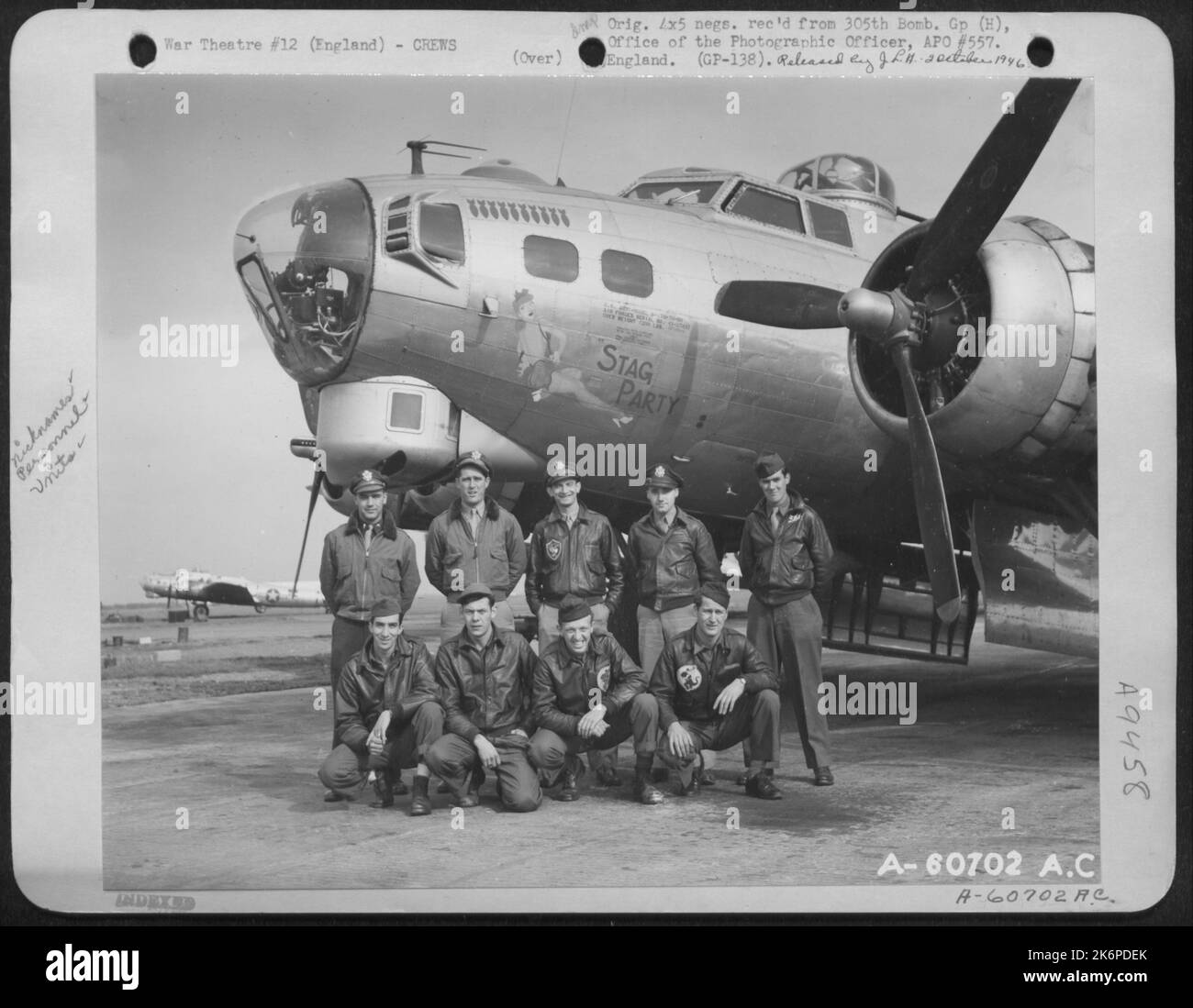 Lt. Lichty And Crew Of The 305Th Bomb Group Beside The Boeing B-17 ...