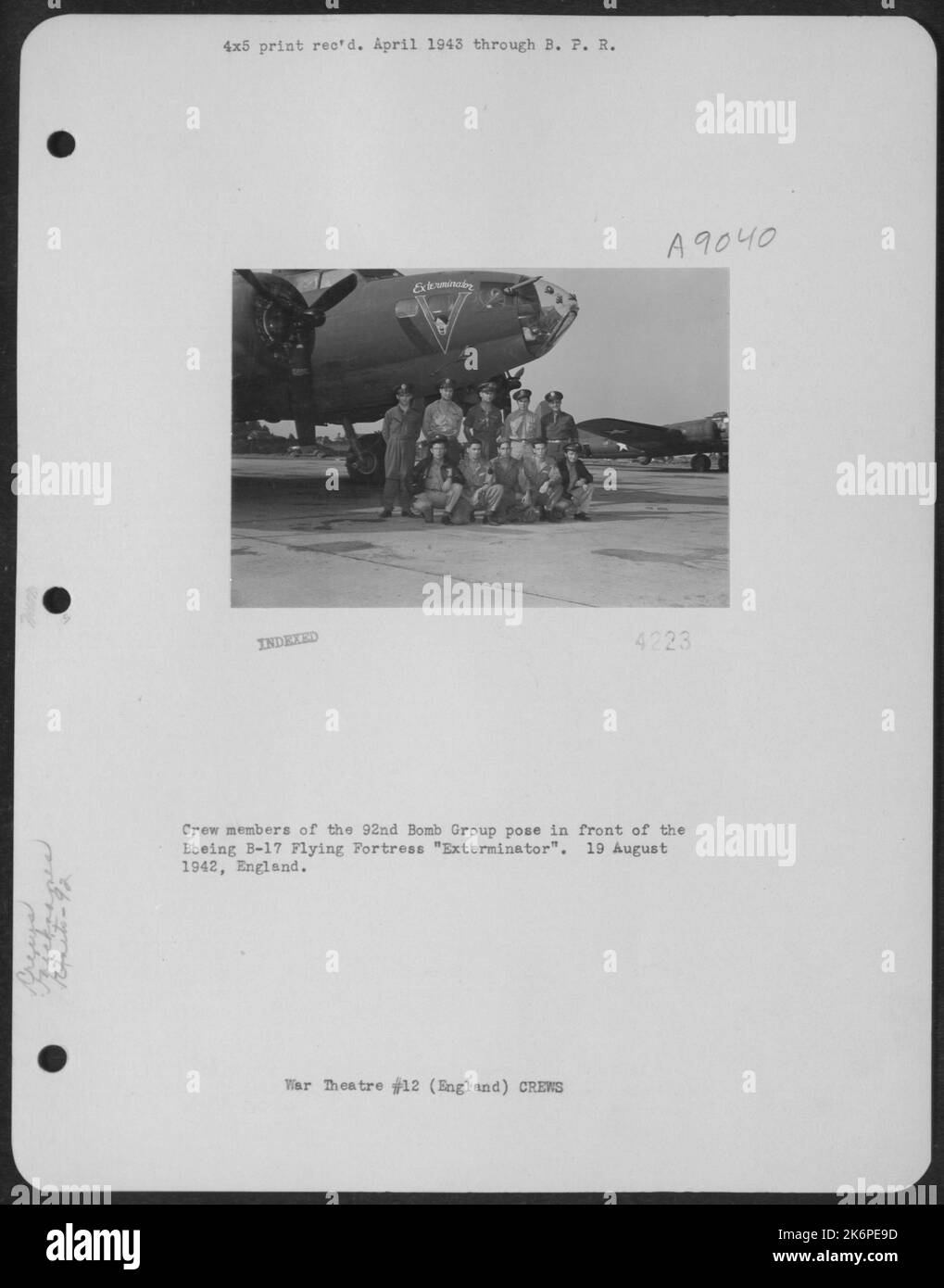 Crew Members Of The 92Nd Bomb Group Pose In Front Of A Boeing B-17 ...