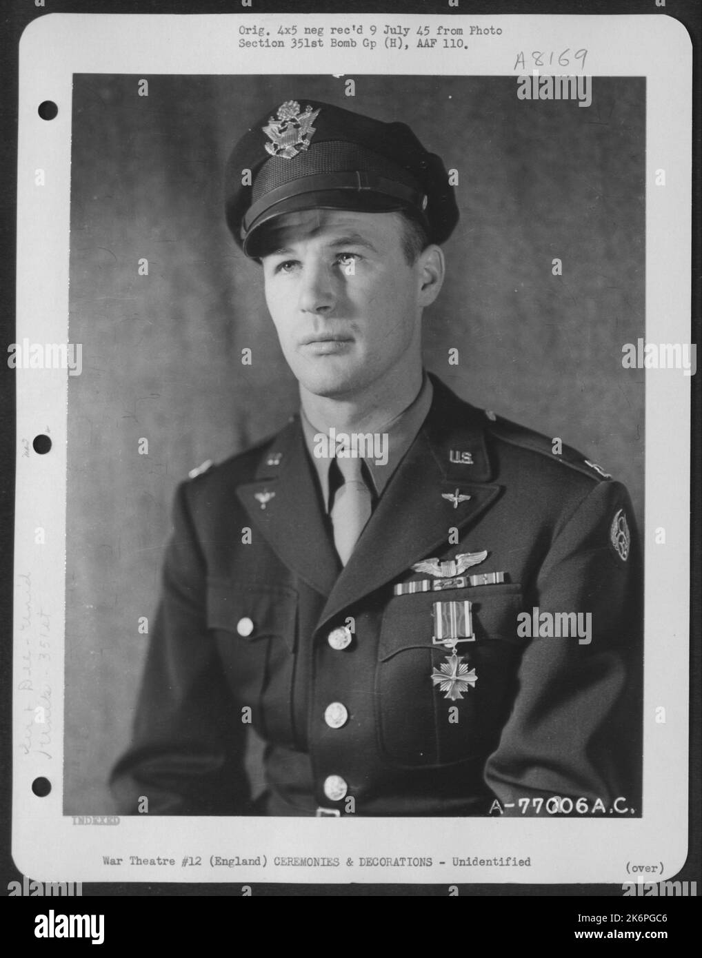 Distinguished service cross ww2 Black and White Stock Photos & Images ...