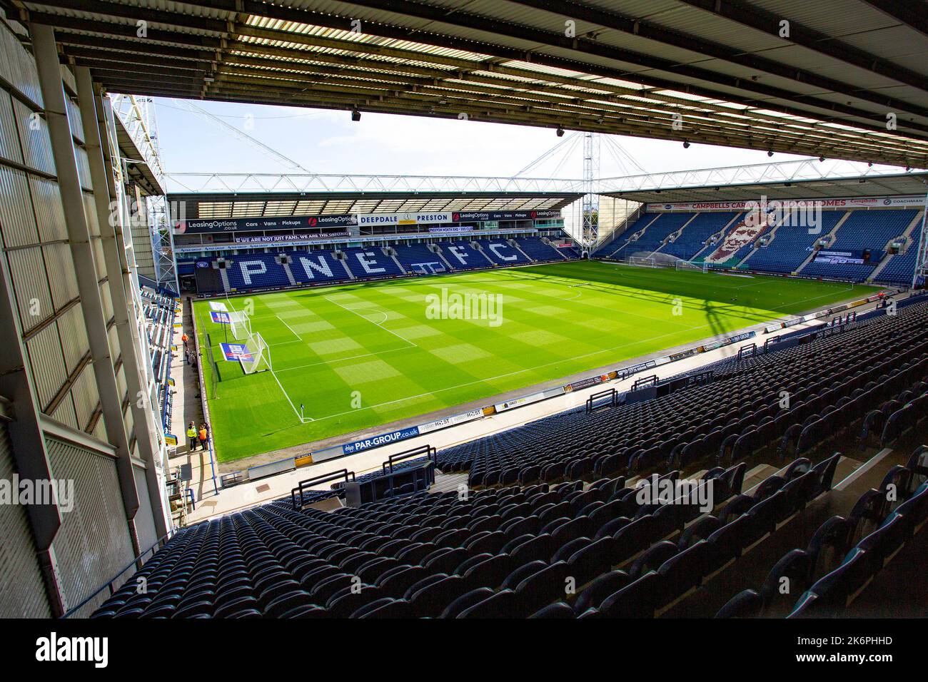 Deepdale general view hi-res stock photography and images - Alamy