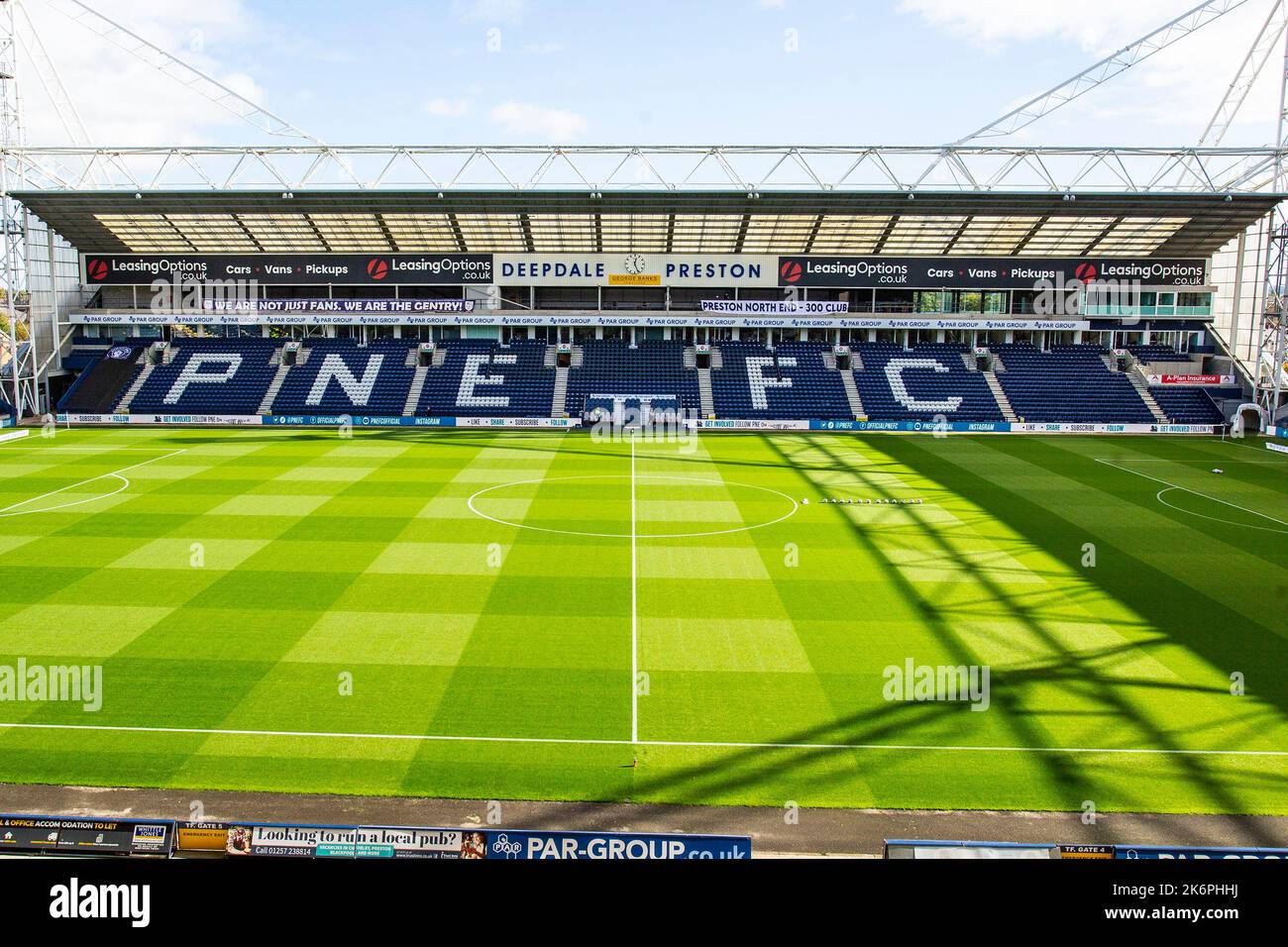 Deepdale stadium hi-res stock photography and images - Alamy
