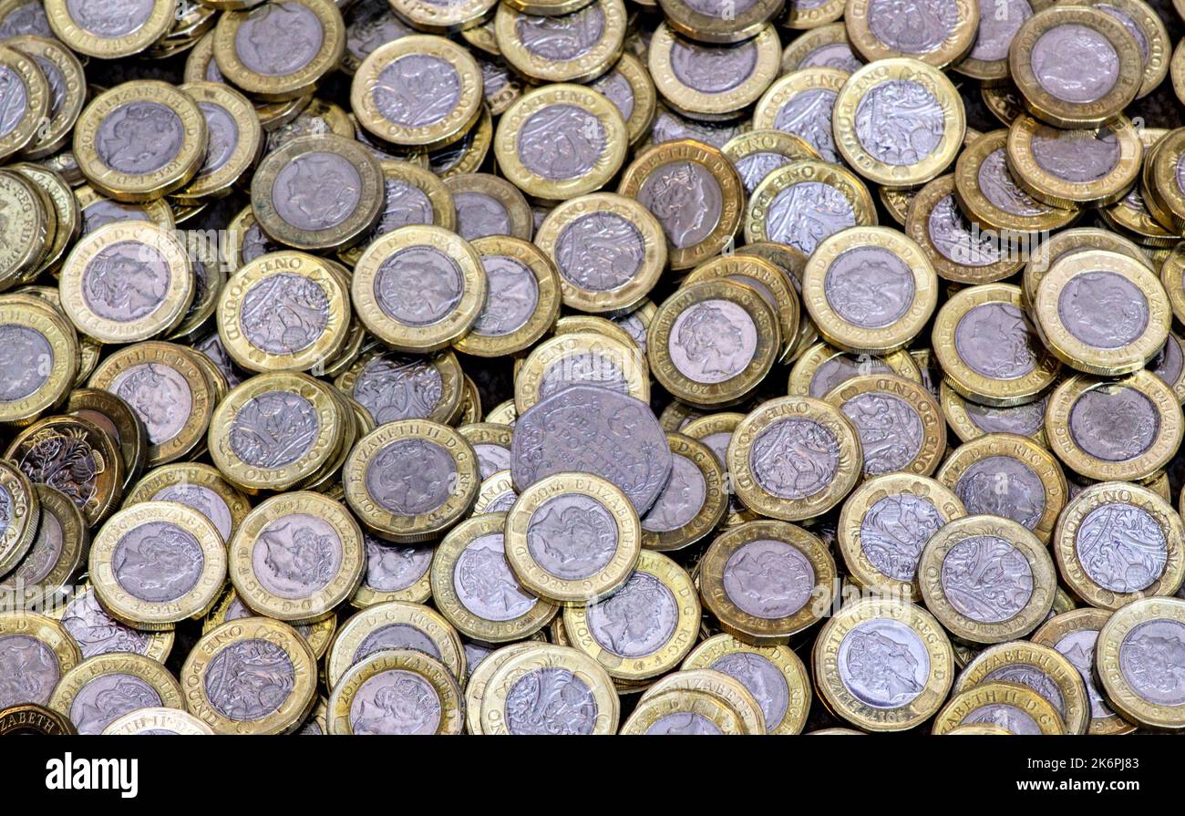 One pound coins Stock Photo - Alamy