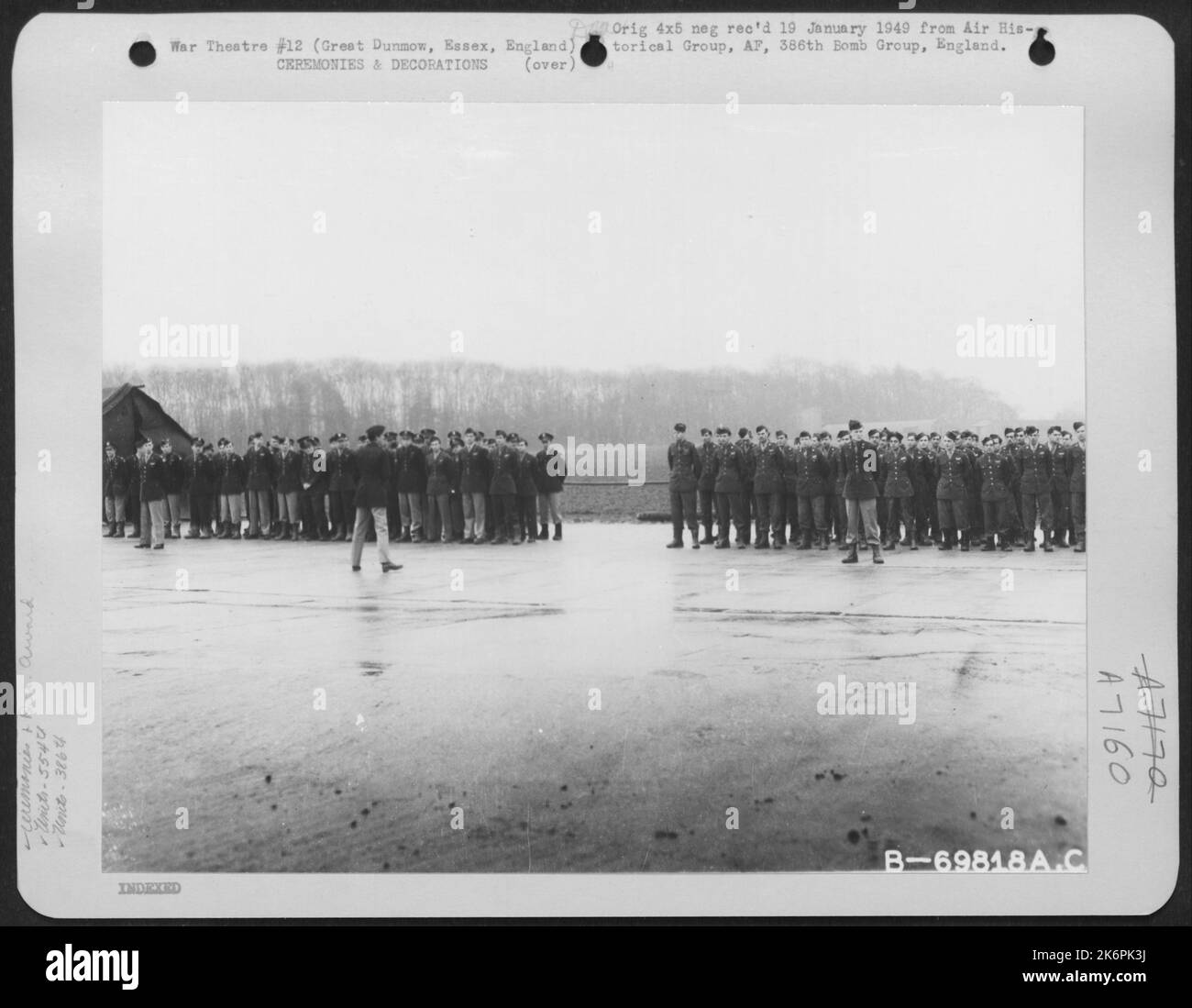 Men Of The 553Rd Bomb Group Squadron, 386Th Bomb Group, In Formation ...
