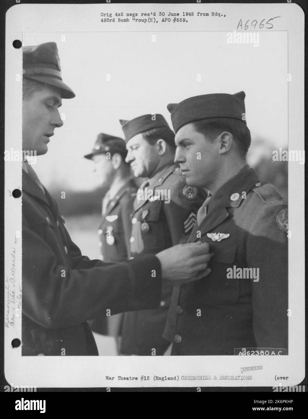Presentation Of Medal To Pvt. Walkowski Of The 493Rd Bomb Group, 8Th ...