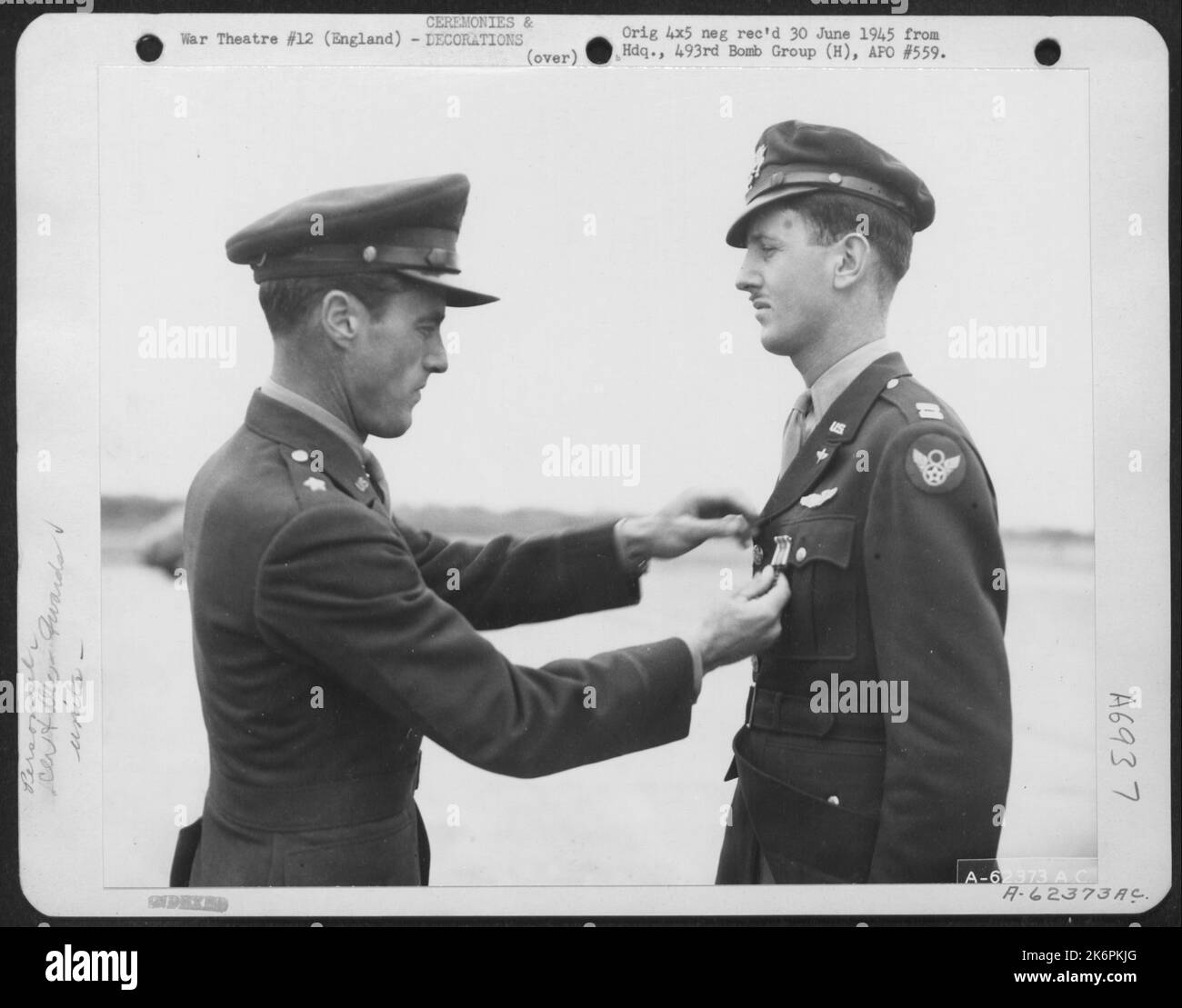Ww2 medal england Black and White Stock Photos & Images - Alamy