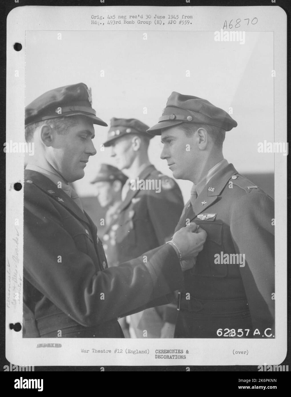 Presentation Of Medal To Lt. J.J. Hutchinson Of The 493Rd Bomb Group ...