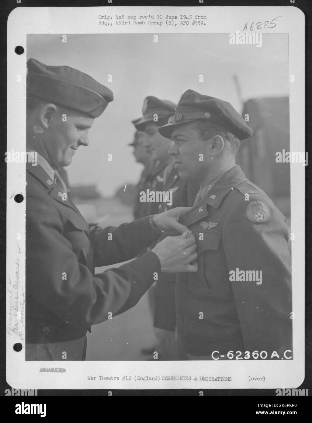 Presentation Of Medal To F/O B.E. Martinez Of The 493Rd Bomb Group, 8Th ...